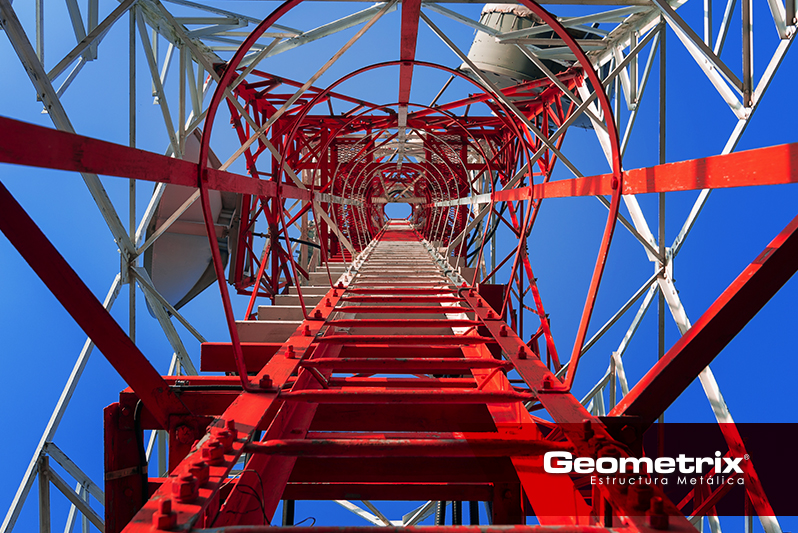 Estructura Especial Para Sector de las Telecomunicaciones - Geometrix ...
